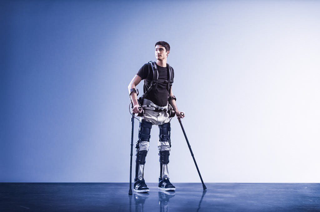 El exoesqueleto de Phoenix ayuda con la movilidad [video] - TechAcute