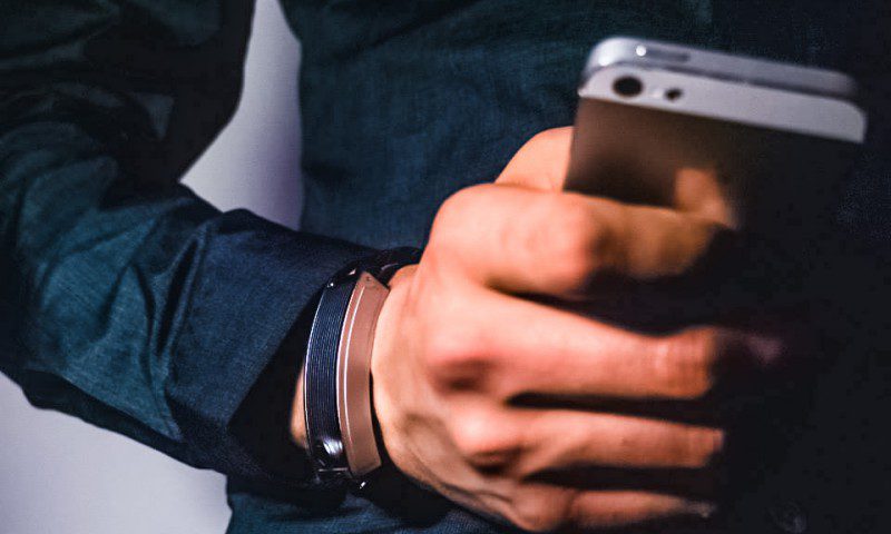 Cavoletto Wrap: Wearable Cable to Combine Fashion and Function – TechAcute