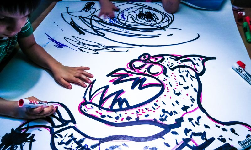 When a Professional Illustrator Works with Children – TechAcute