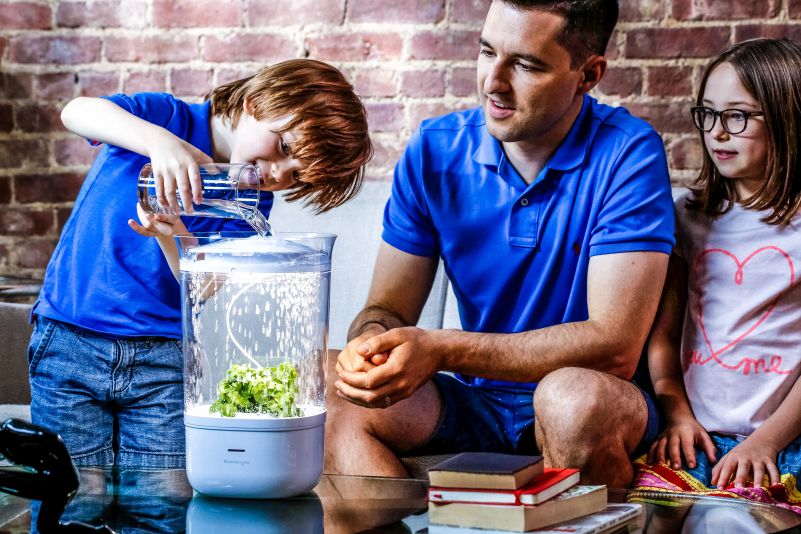 Bloomengine, Smart Indoor Planter with Entirely Automated System ...