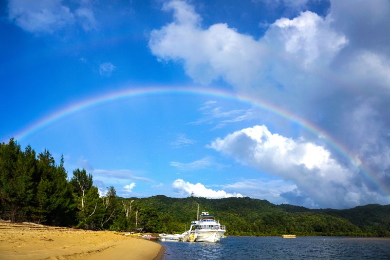 That 2 Hour Scientific Lecture about Rainbows and Blue Skies [Video ...
