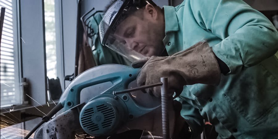 How Everett Lawson Developed His Own Prosthetic Limbs [Video] – TechAcute