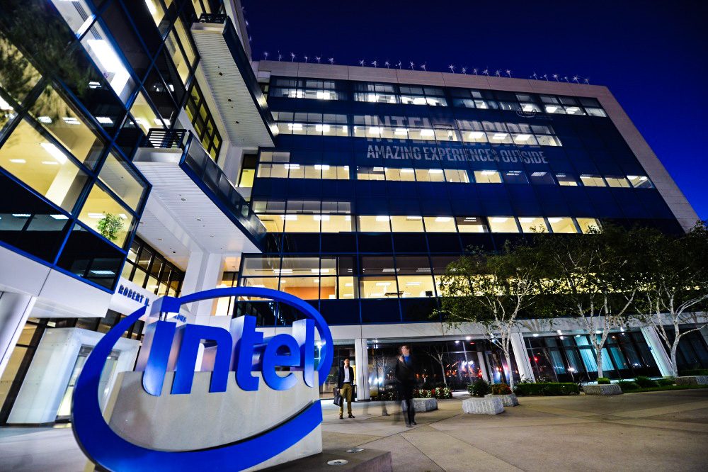 Intel Compute Stick: The Computer That Fits In Your Hand – TechAcute