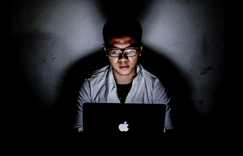 Shadow IT: The Risks and Benefits That Come With It – TechAcute