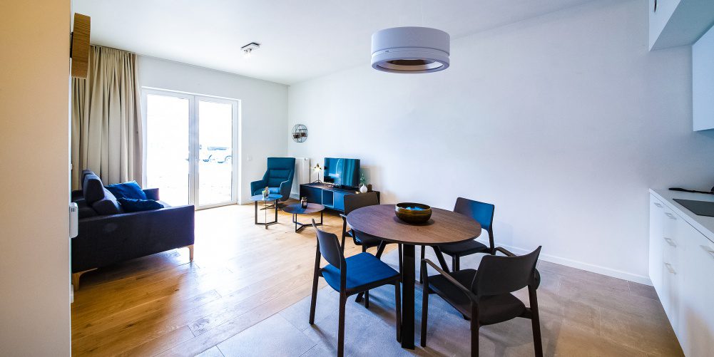 Smart Lamp Nobi Helps Residents after a Bad Fall - TechAcute