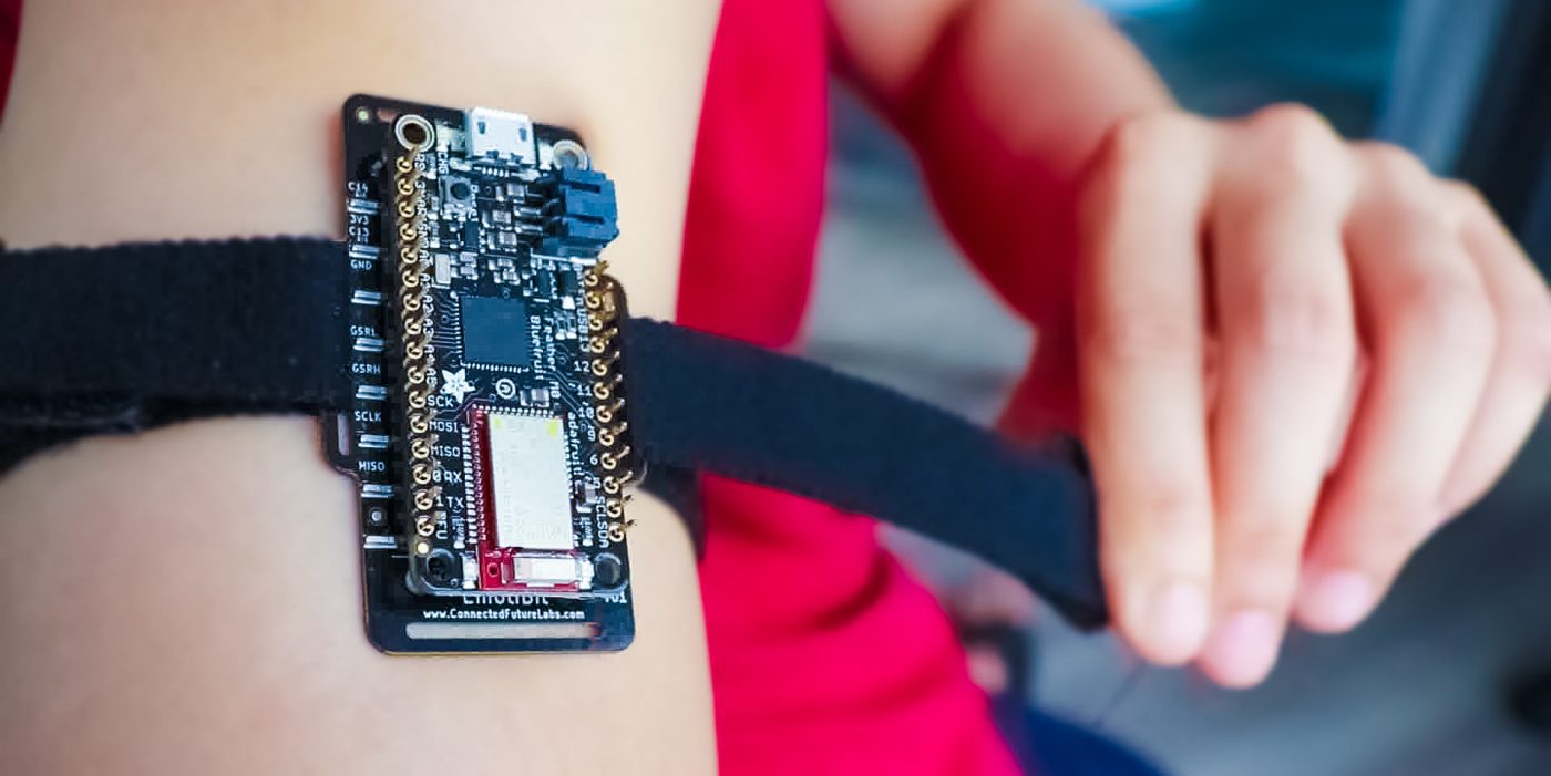 EmotiBit: un sensor biométrico versátil para la investigación y más ...