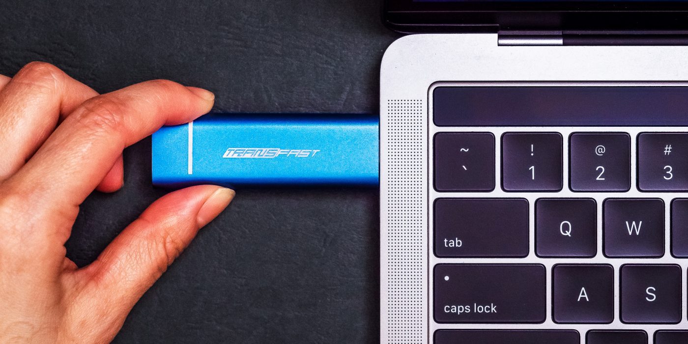 TRANSFAST Builds Universal SSD at the Size of a Dongle – TechAcute