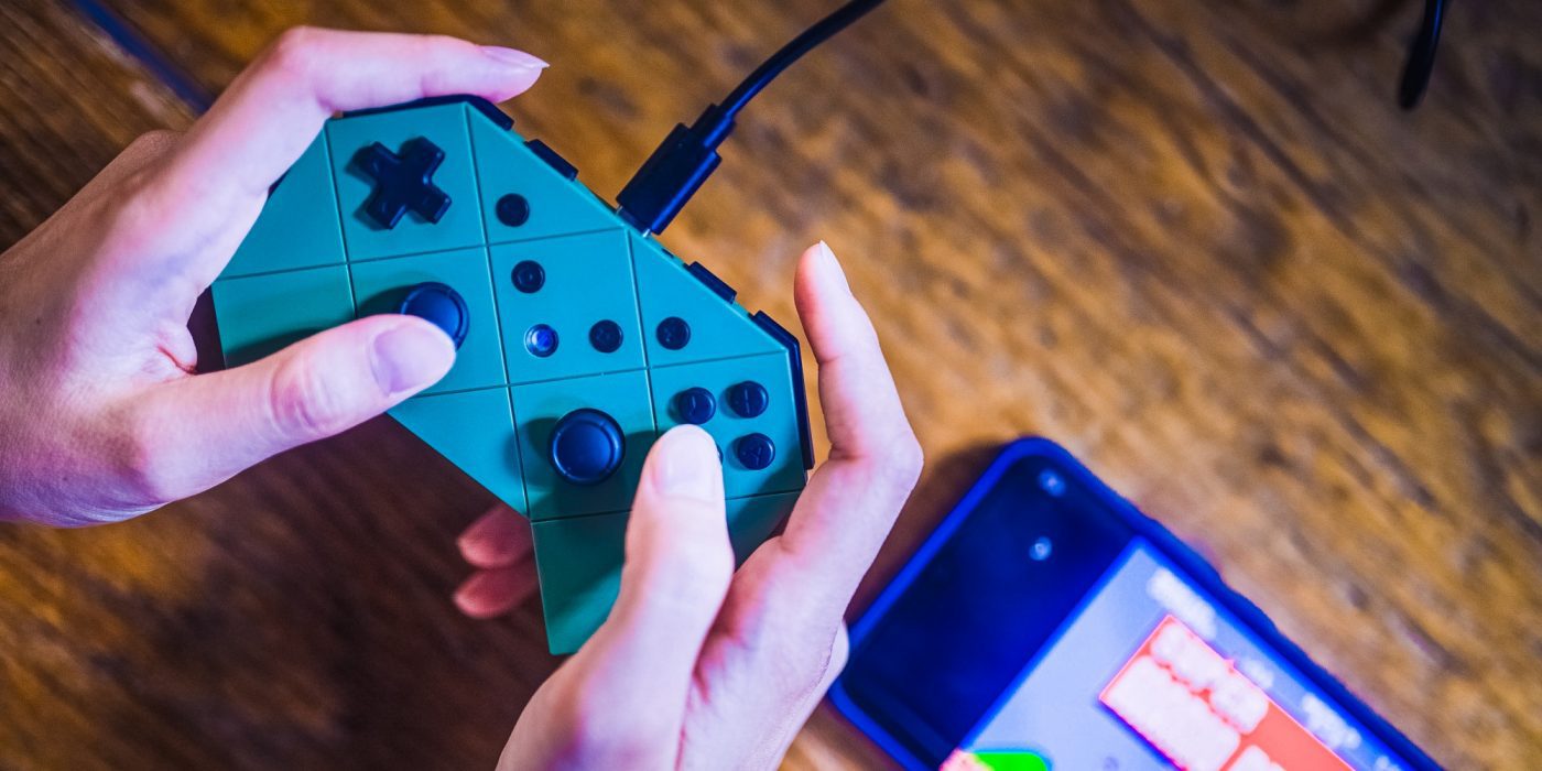 Gaming with the Retro-Styled PB Tails Choc Controller – TechAcute