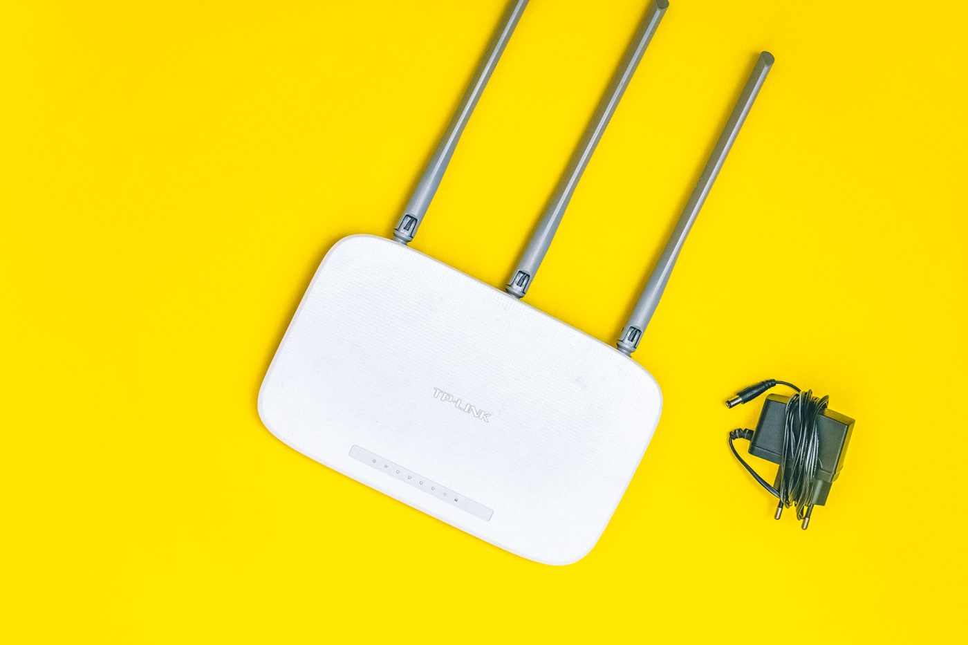 How to Fix the Common Causes of Internet Outages at Home