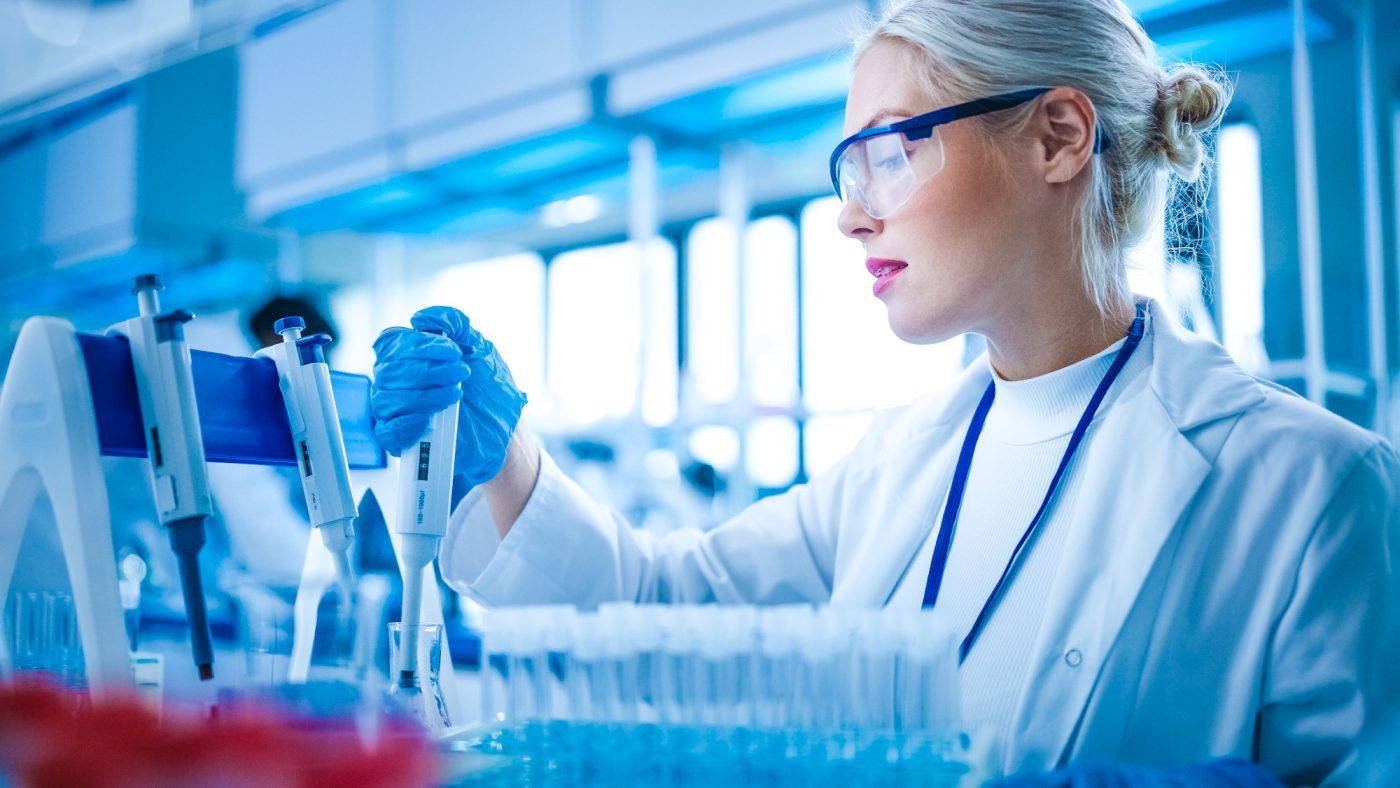 Professor Analyzes Cancer Data to Determine Tumor Development