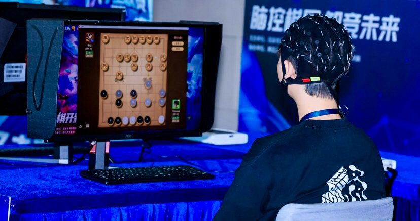 Real-World Non-Invasive BCI Breakthroughs Signal a New Era